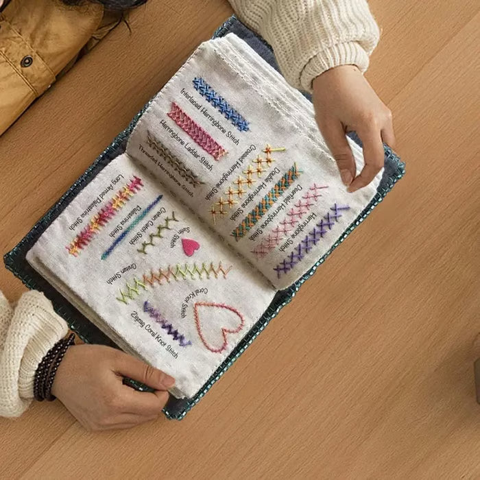 Stitch Book with 143 different stitches – Distinct Pk